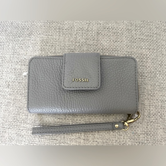 Fossil | Bags | Nwt Fossil Wallet Clutch | Poshmark
